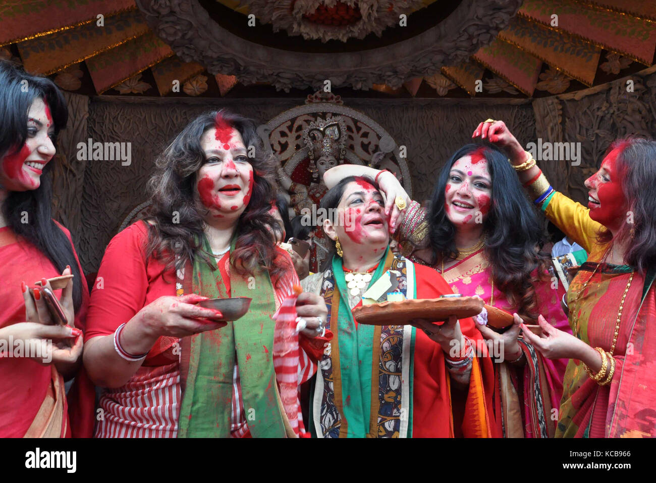 Kolkata, India. 03rd Oct, 2017. Bengali film actress and celebrities ...