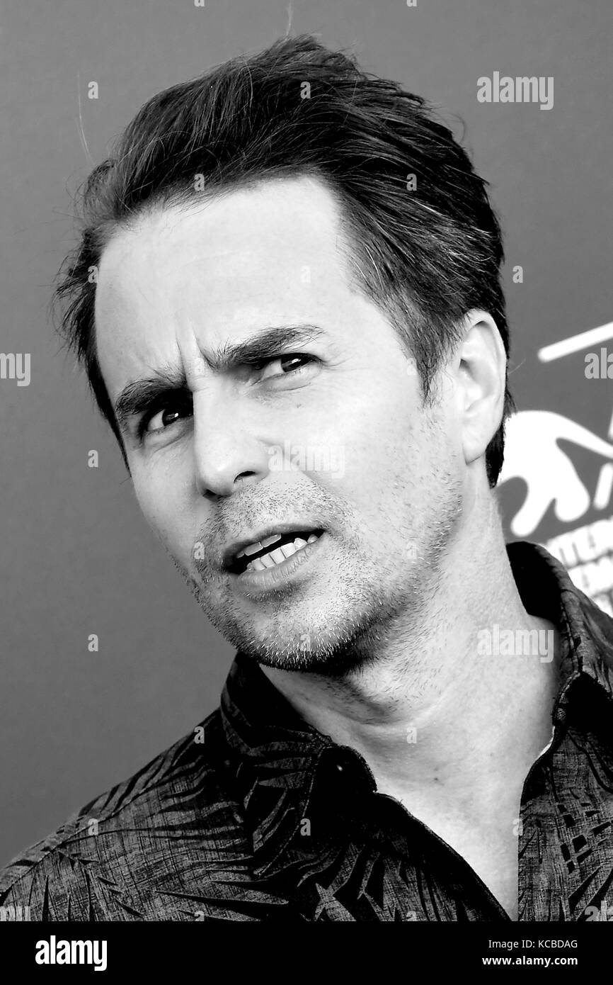 Sam Rockwell attends the photocall for Three Billboards Outside Ebbing ...