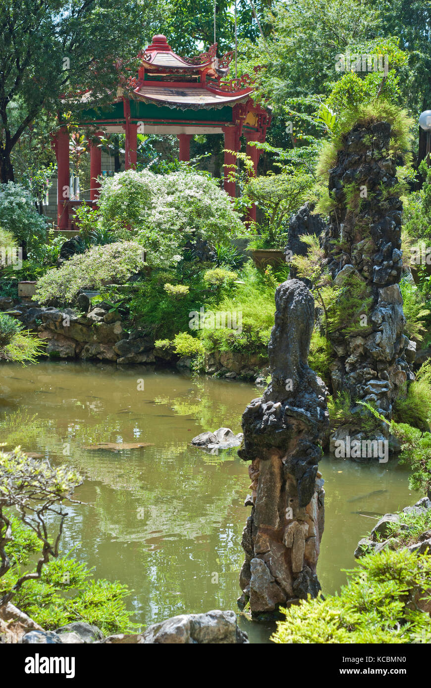 Sam Poh Tong, Ipoh - Sam Poh Tong is a famous cave temple located in ...