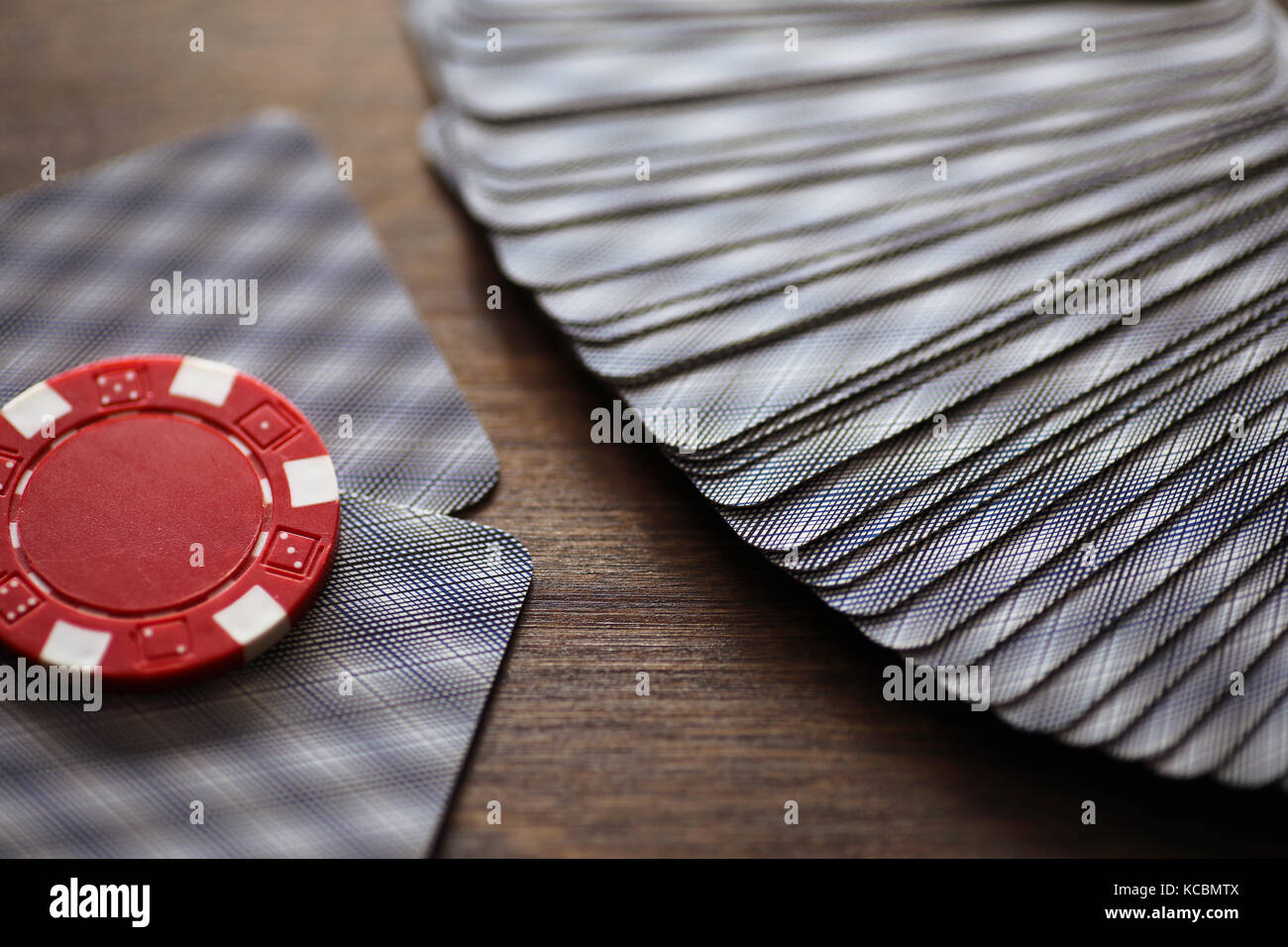 Card game using chips hi-res stock photography and images - Alamy