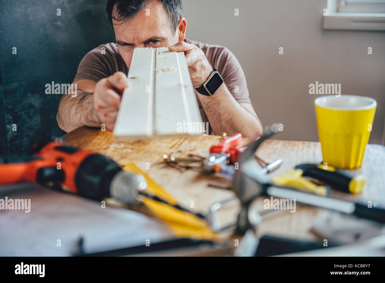 Inspecting equipment hi-res stock photography and images - Alamy