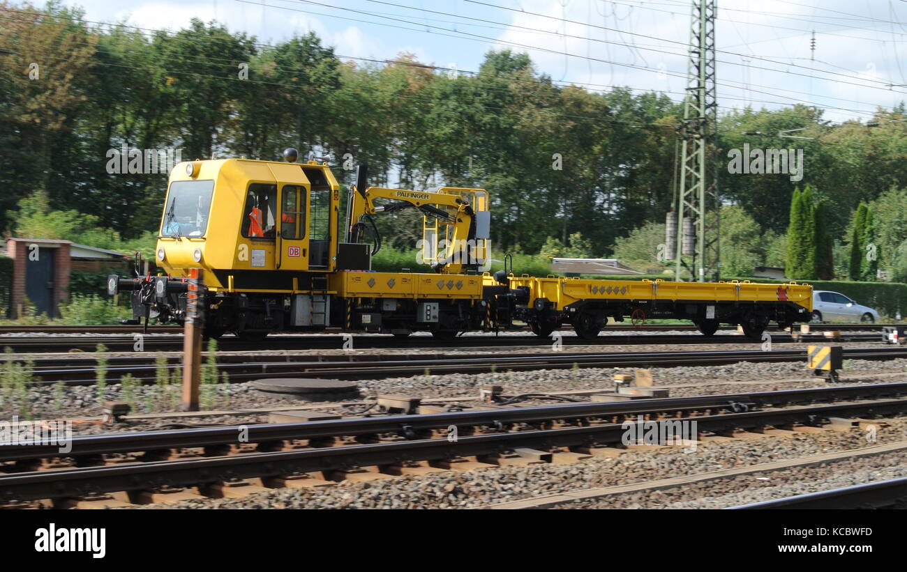 DB Netz GAF 100 R railway maintenance wagon at Koln-Gremberg, Germany ...