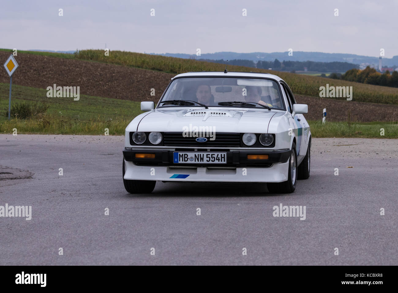 Ford capri racing car hi-res stock photography and images - Alamy