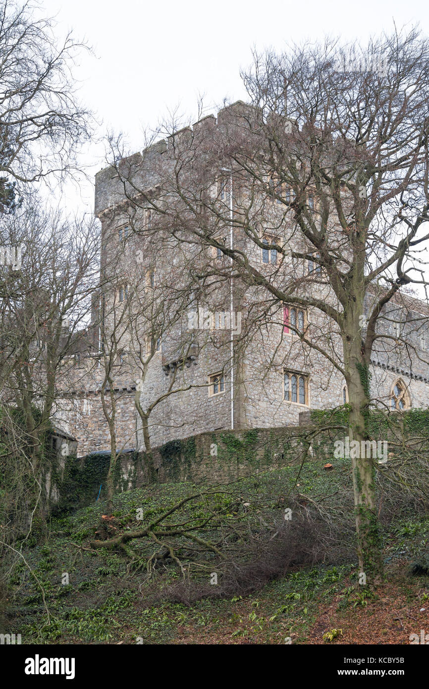 St donats castle hi-res stock photography and images - Alamy