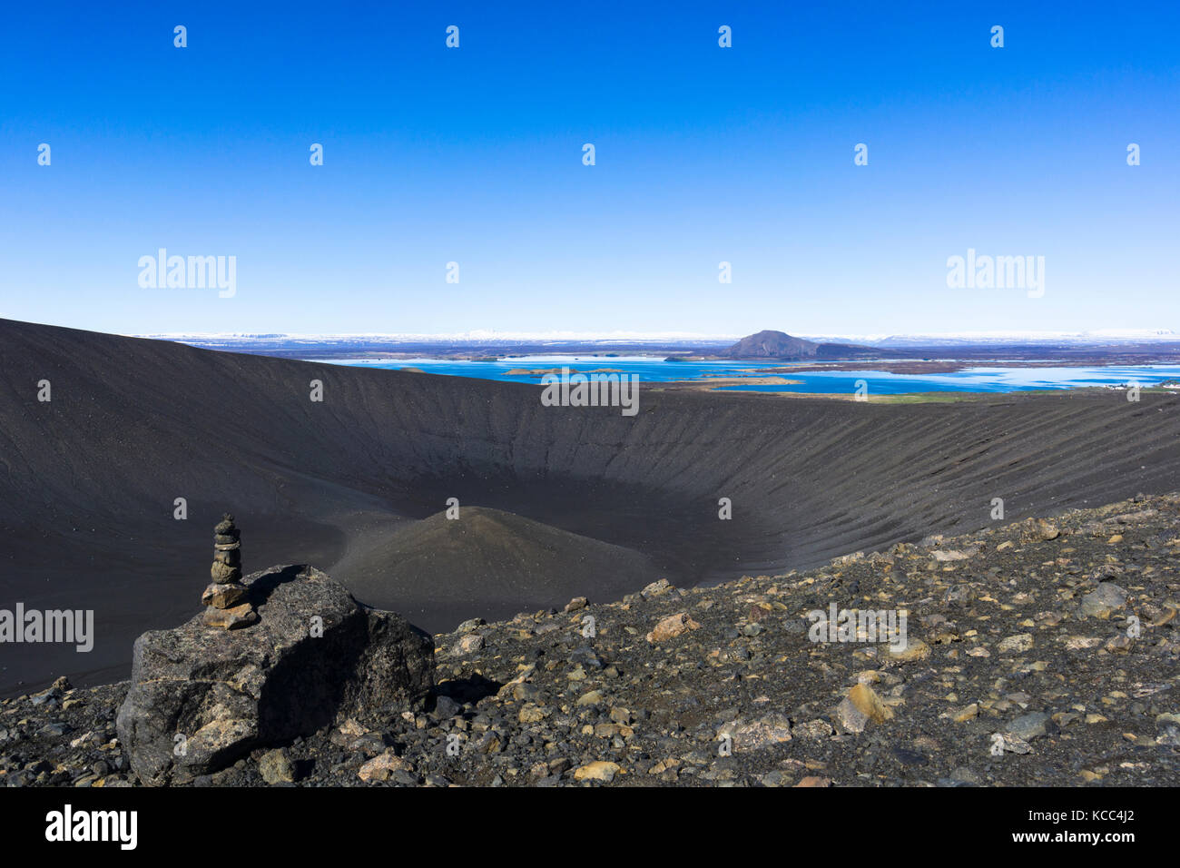Tuff cone hi-res stock photography and images - Alamy