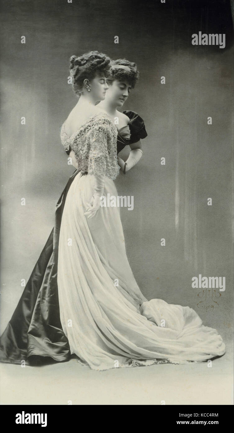 Countess Greffulhe, 1899, Gelatin silver print, Image: 26 15/16 × 15 3/ ...
