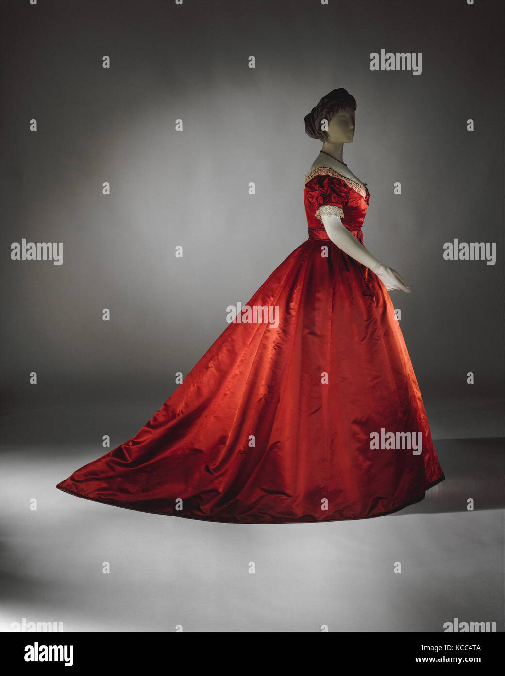 Visiting dress, 1865–68, British, silk Stock Photo - Alamy