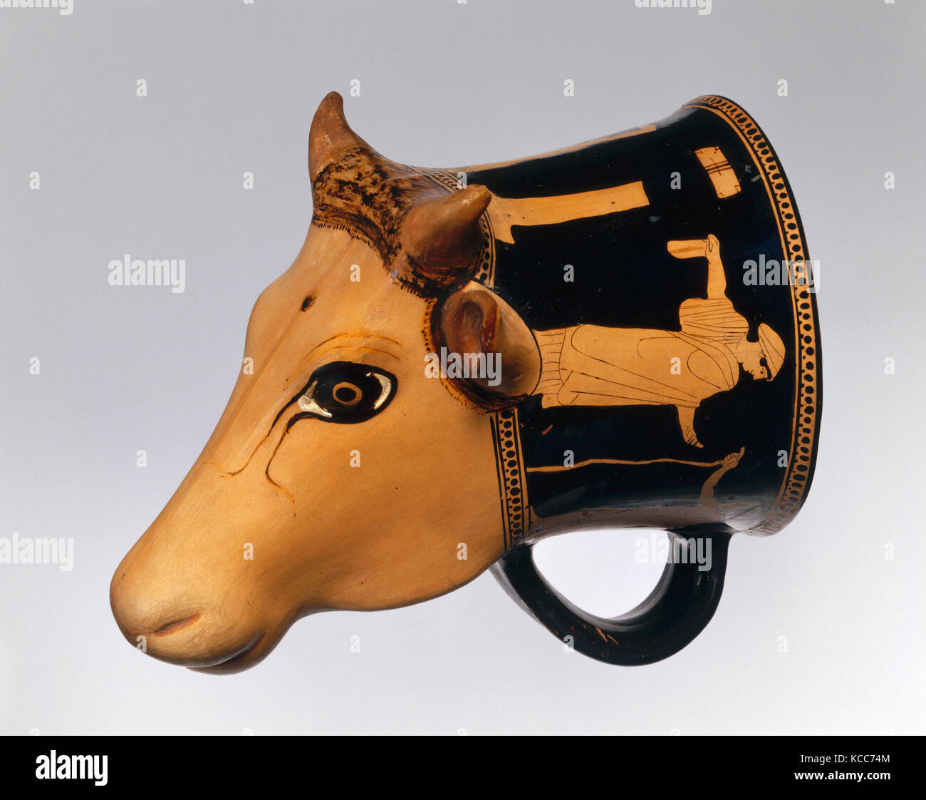 Rhyton hi-res stock photography and images - Alamy