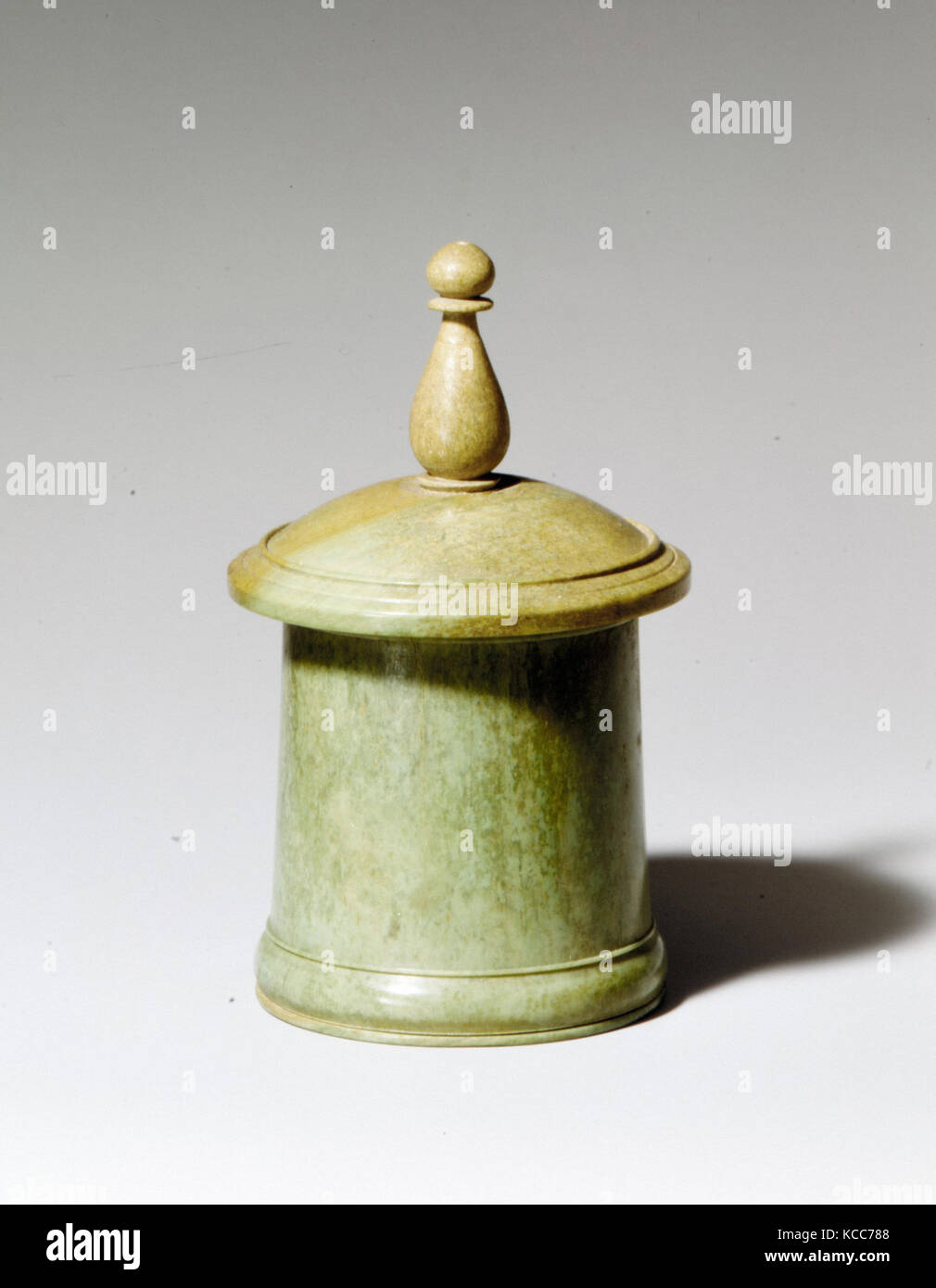 Bone pyxis with lid, Early Imperial, Julio-Claudian, 1st half of 1st ...