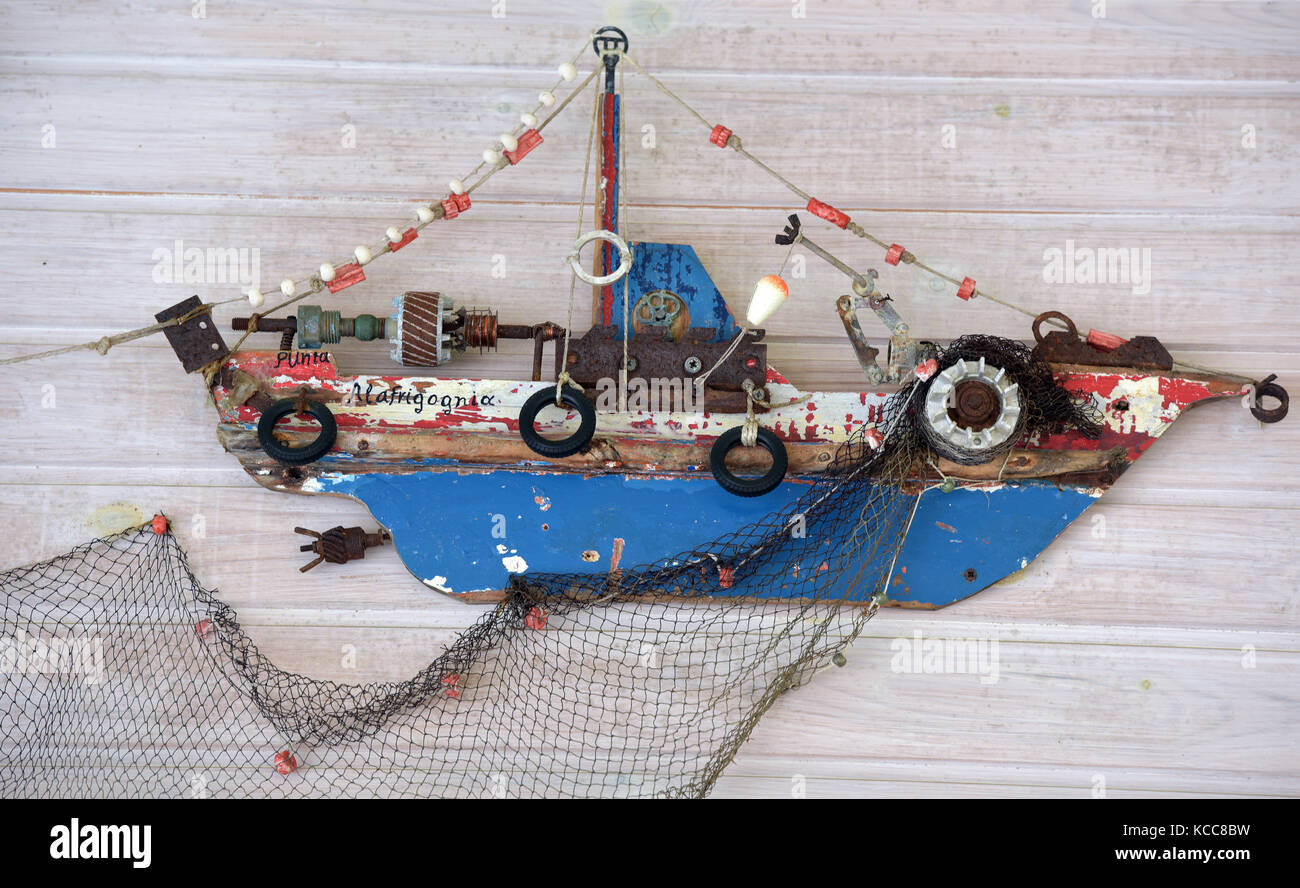 Hanging model ship hi-res stock photography and images - Alamy