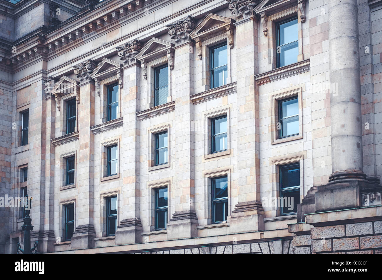 Historic facade hi-res stock photography and images - Alamy