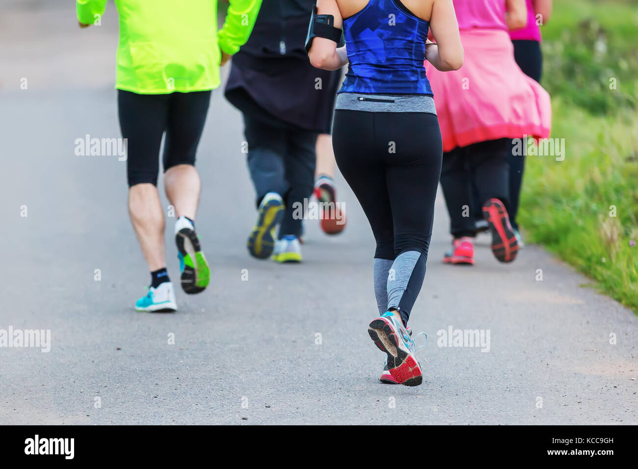 Group of joggers hi-res stock photography and images - Alamy