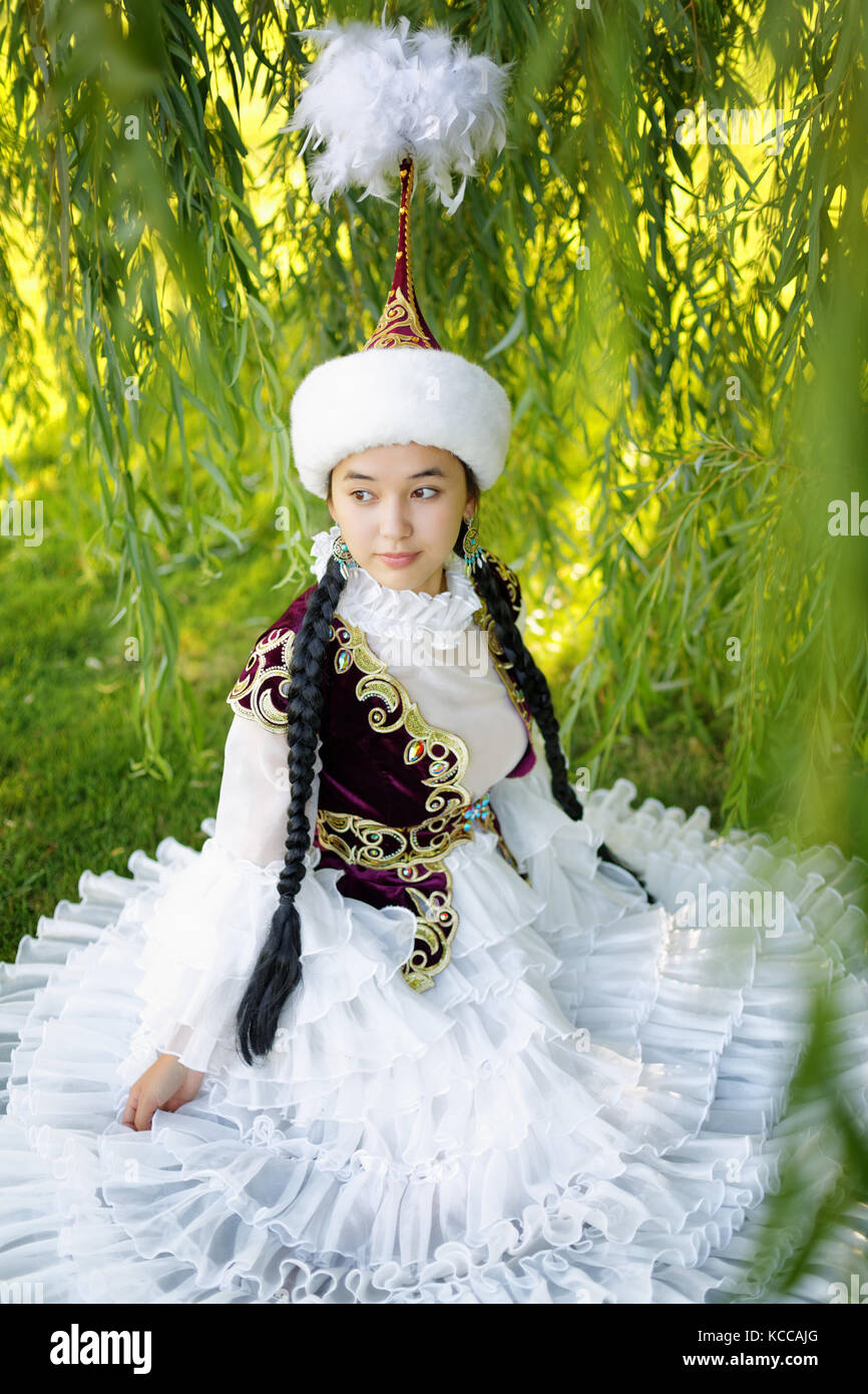 beautiful kazakh woman in national costume Stock Photo - Alamy