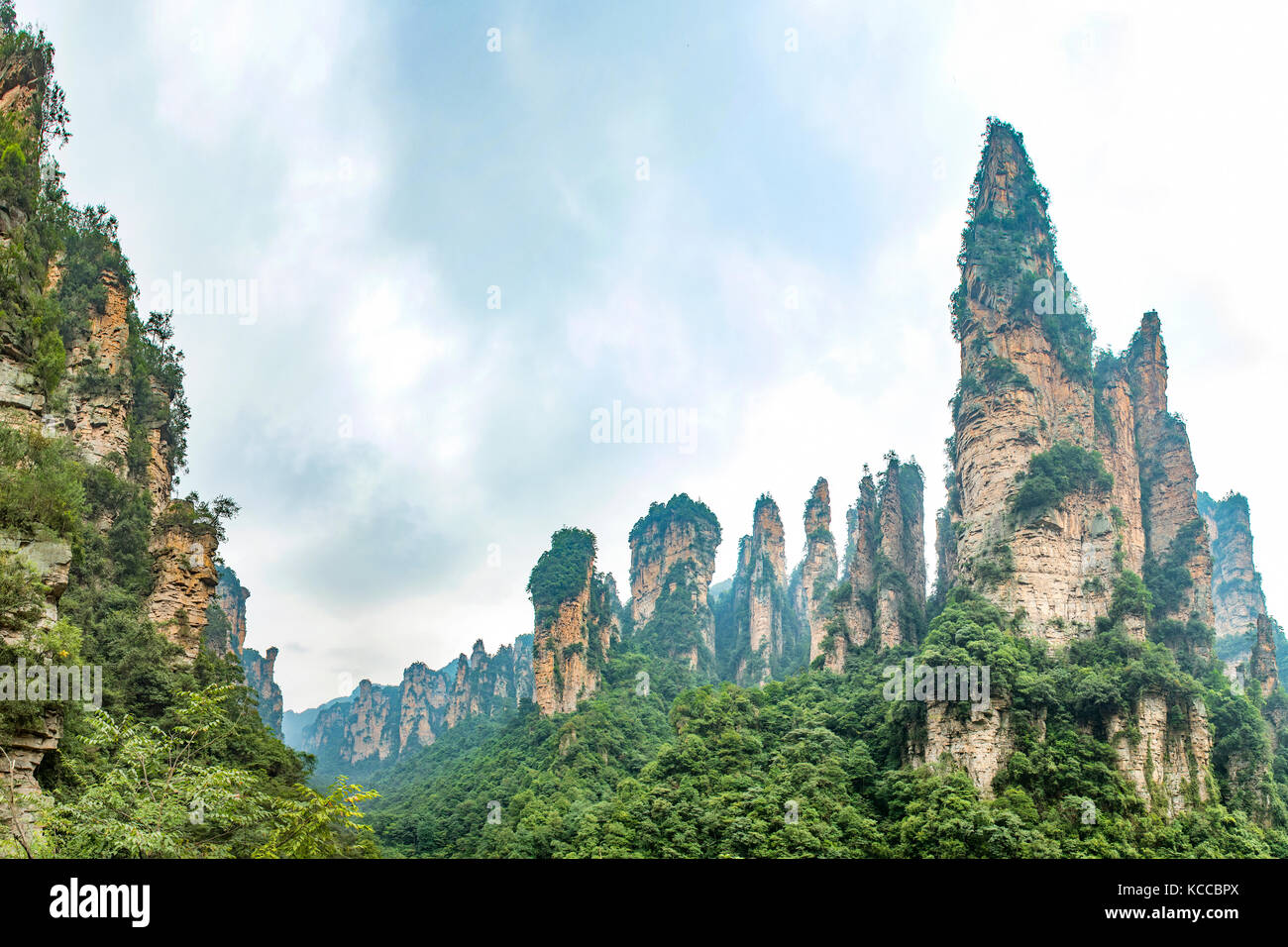 Wulingyuan hi-res stock photography and images - Alamy