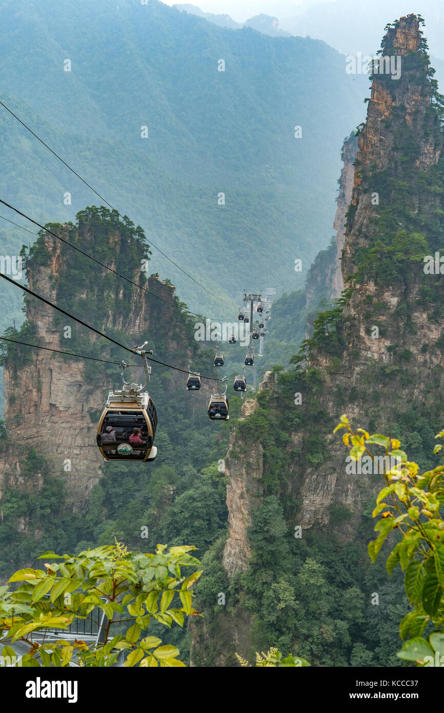 Cable Cars from Tianzi Mountain, Yuanjiajie Scenic Area, Wulingyuan ...