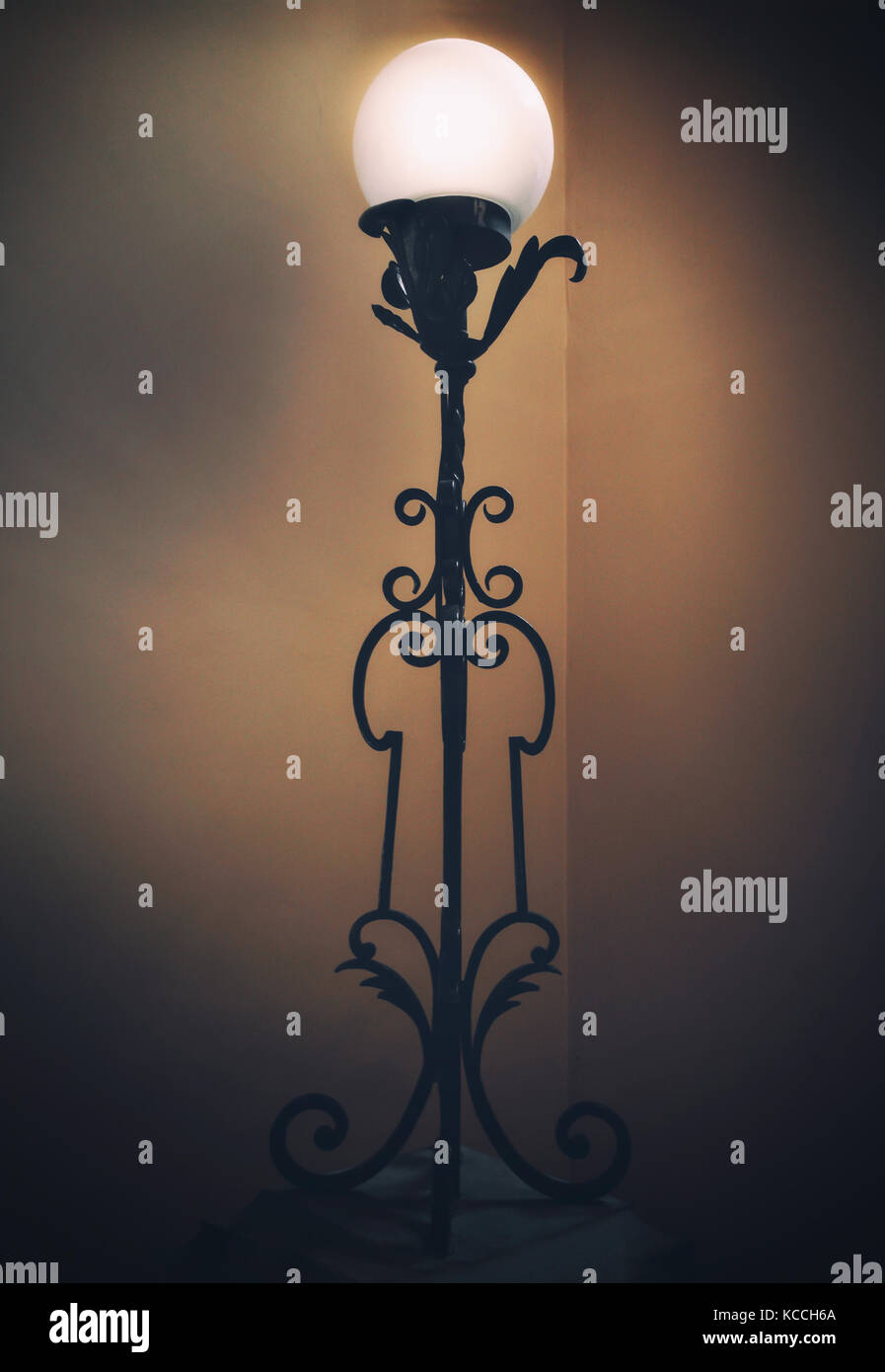 Big lamp illumination hi-res stock photography and images - Alamy