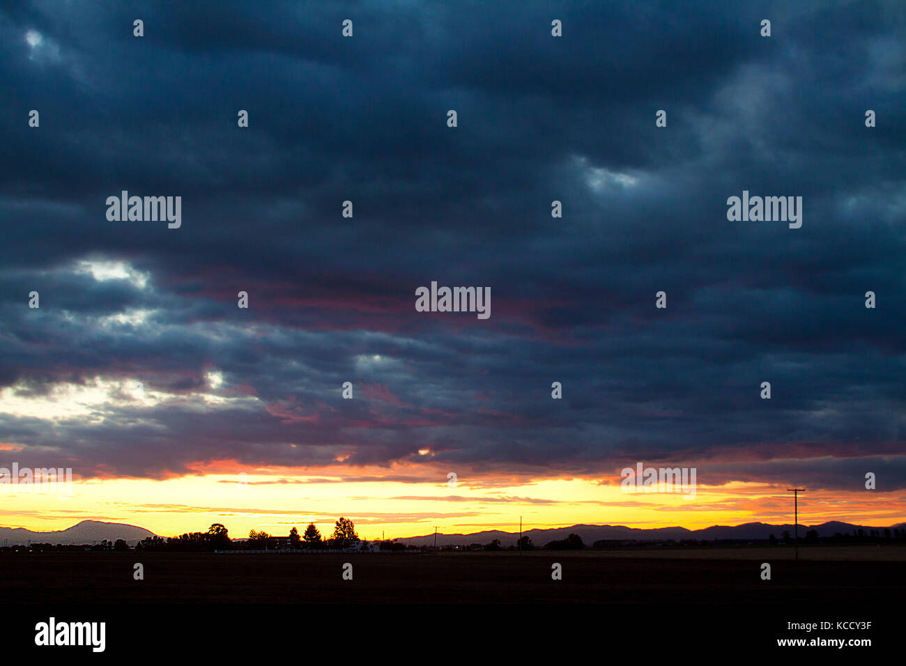 Sunset in Oregon Stock Photo - Alamy