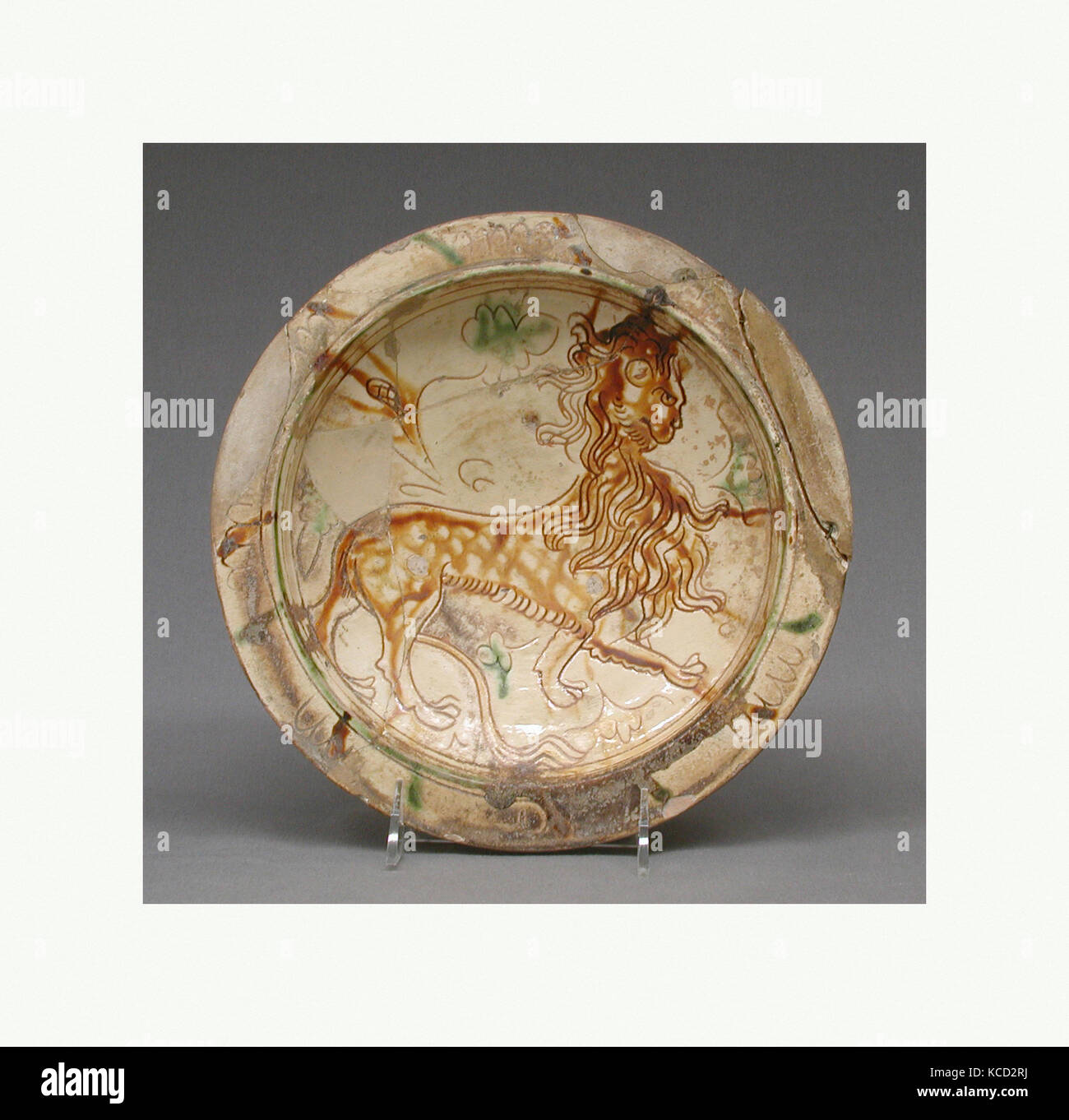 Dish, 17th century, Italian, Lead-glazed earthenware, Overall ...