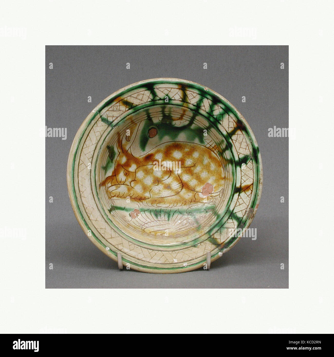 Bowl, 17th century, Italian, Lead-glazed earthenware, Overall ...