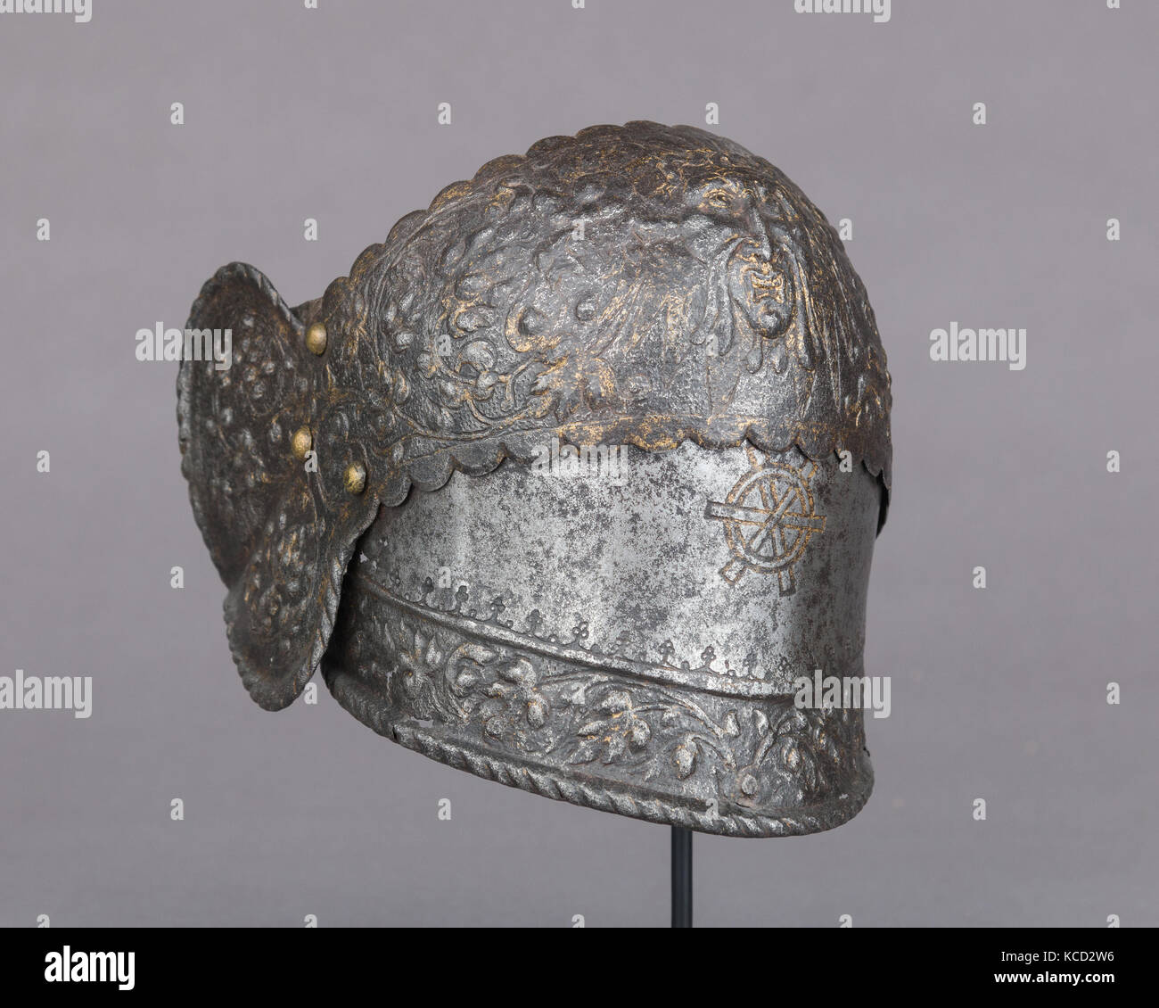 Right Poleyn (Knee Defense) from an Armor of Claude Gouffier (1501–1570 ...