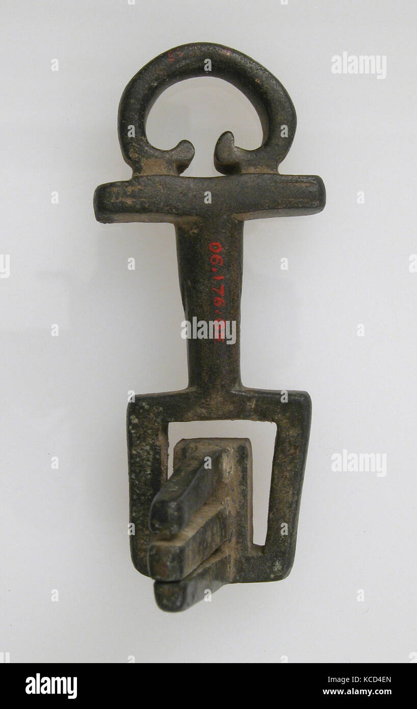 Bronze latch hi-res stock photography and images - Alamy