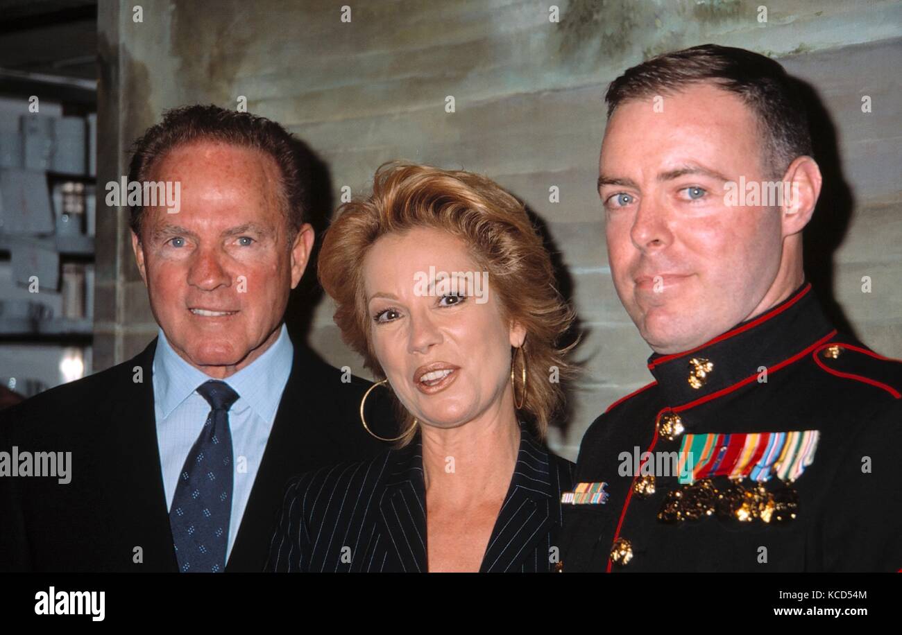 Frank Gifford, Kathie Lee Gifford & Chaplain (Major) David C. Cook, USA ...