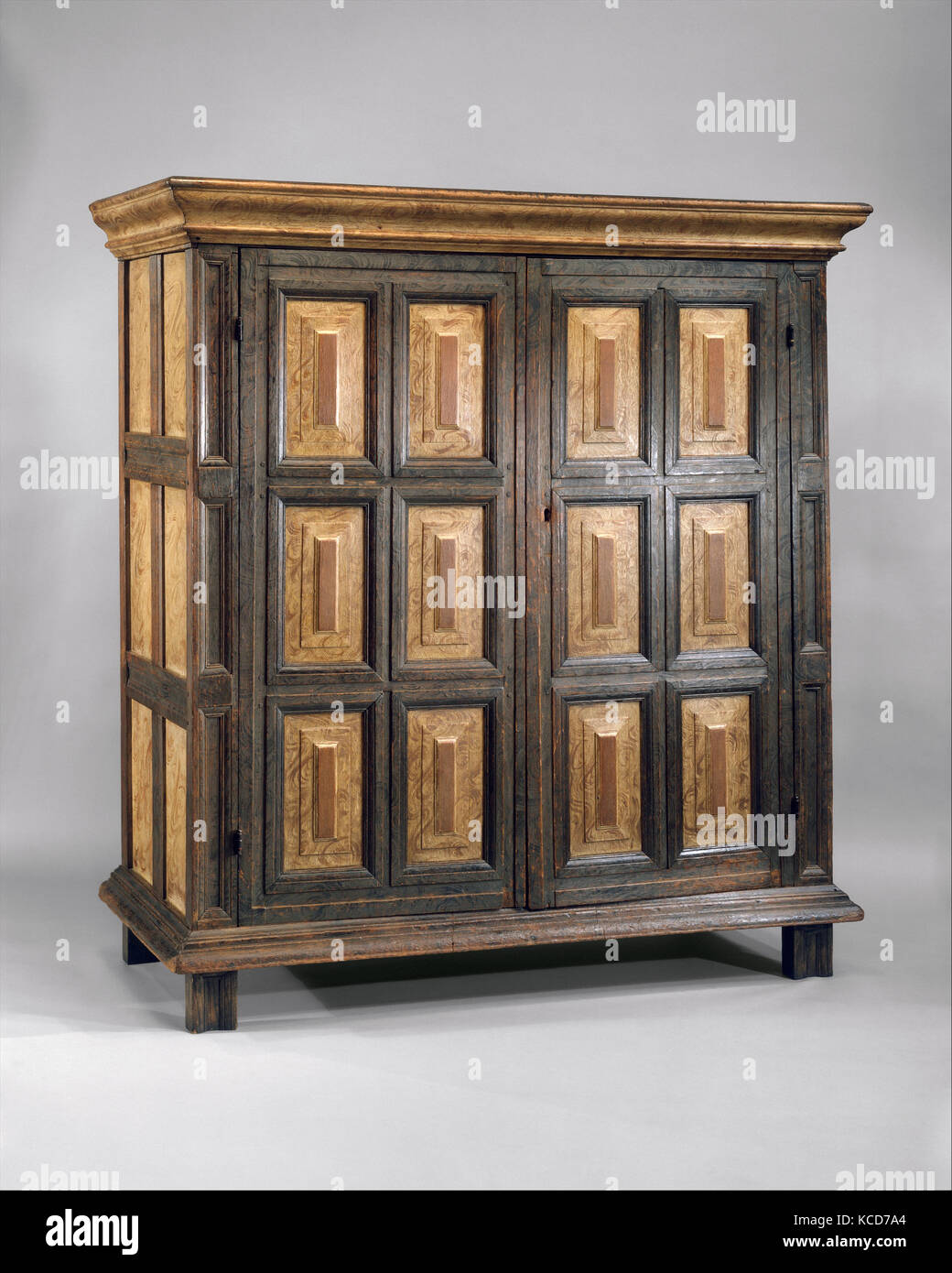 Dutch kast hi-res stock photography and images - Alamy