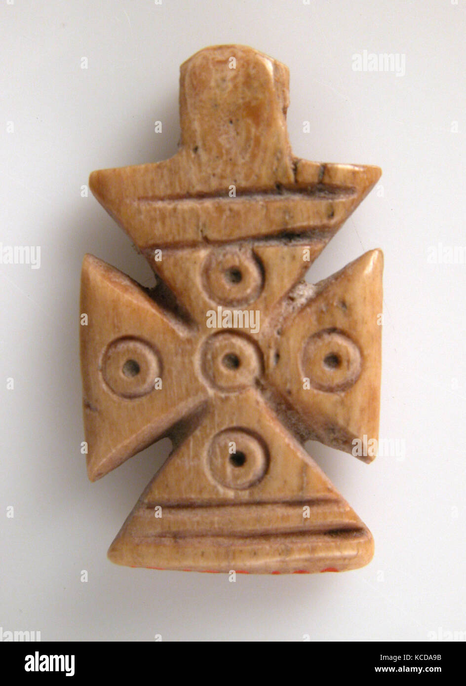 Pendant Cross, 5th–8th century, Found Egypt, Maghagha, Bone, H. 1 1/8 ...