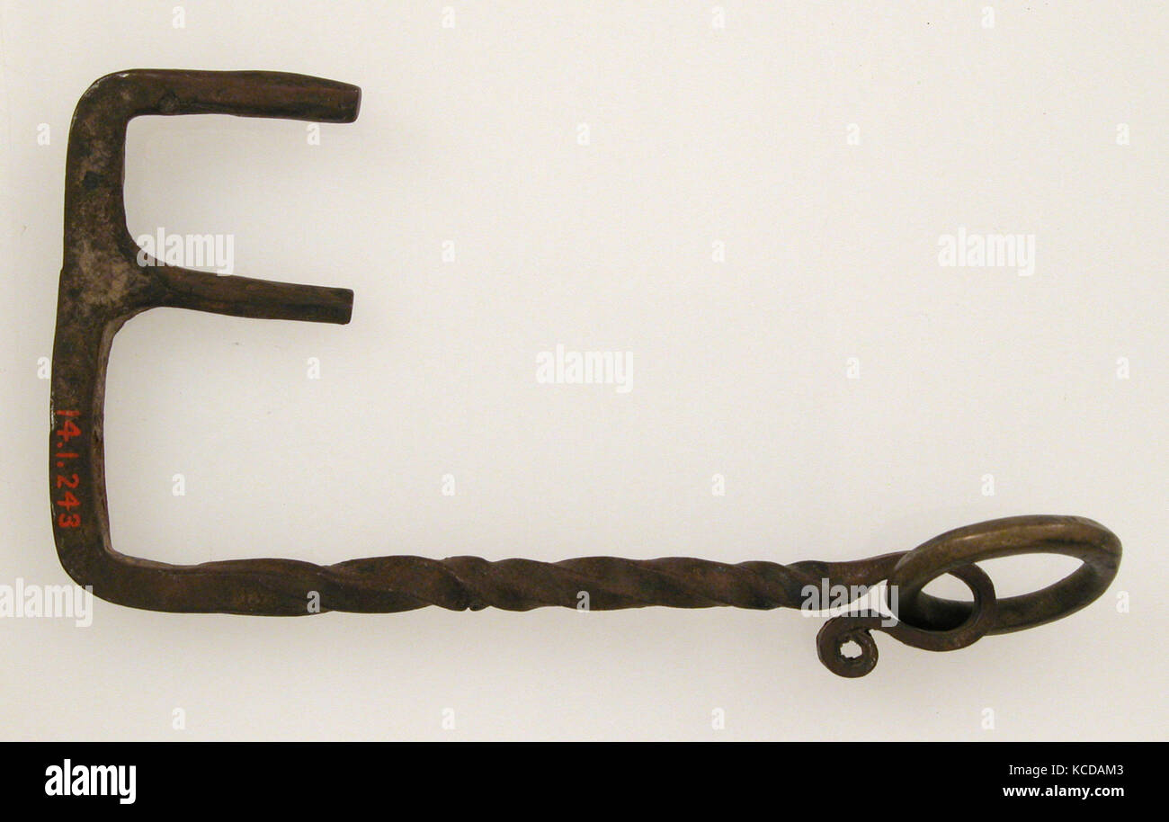 Key, 580–640, Made in Thebes, Byzantine Egypt, Coptic, Copper alloy ...