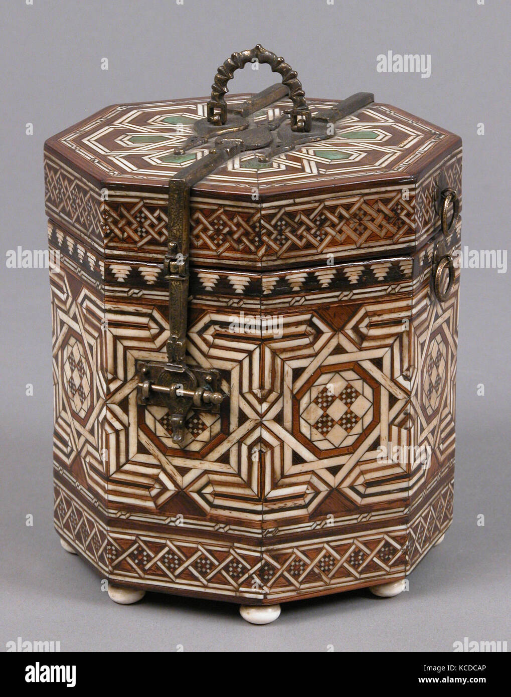 Octagonal Box, 15th century, Spanish, Ivory & various wood inlays ...