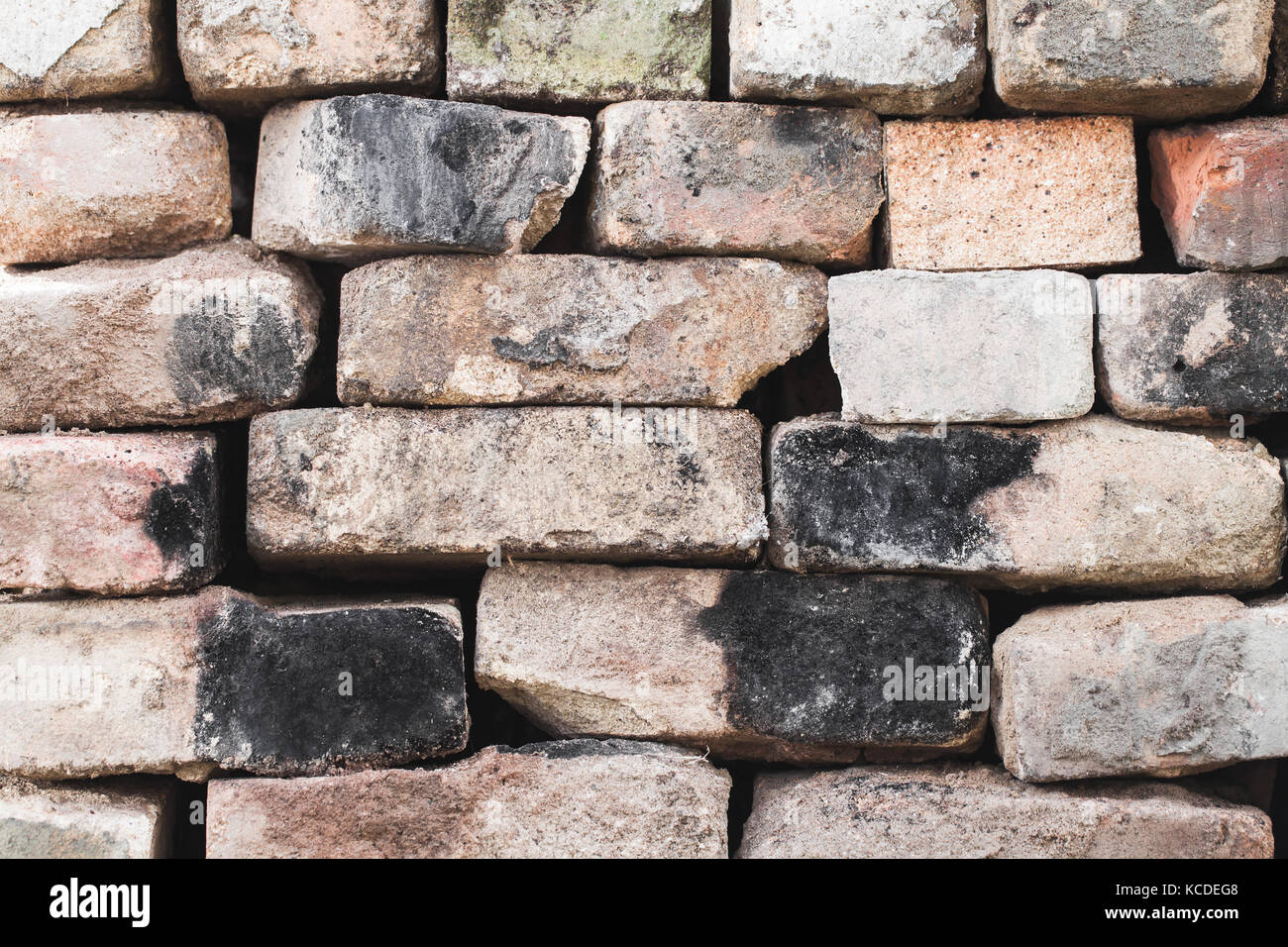 Wall made of old used bricks without concrete, background photo texture ...