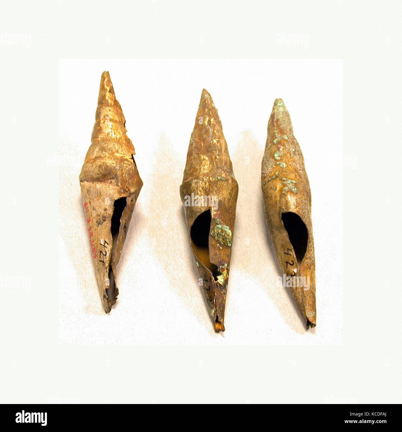 Hammered silver cone ornament hi-res stock photography and images - Alamy