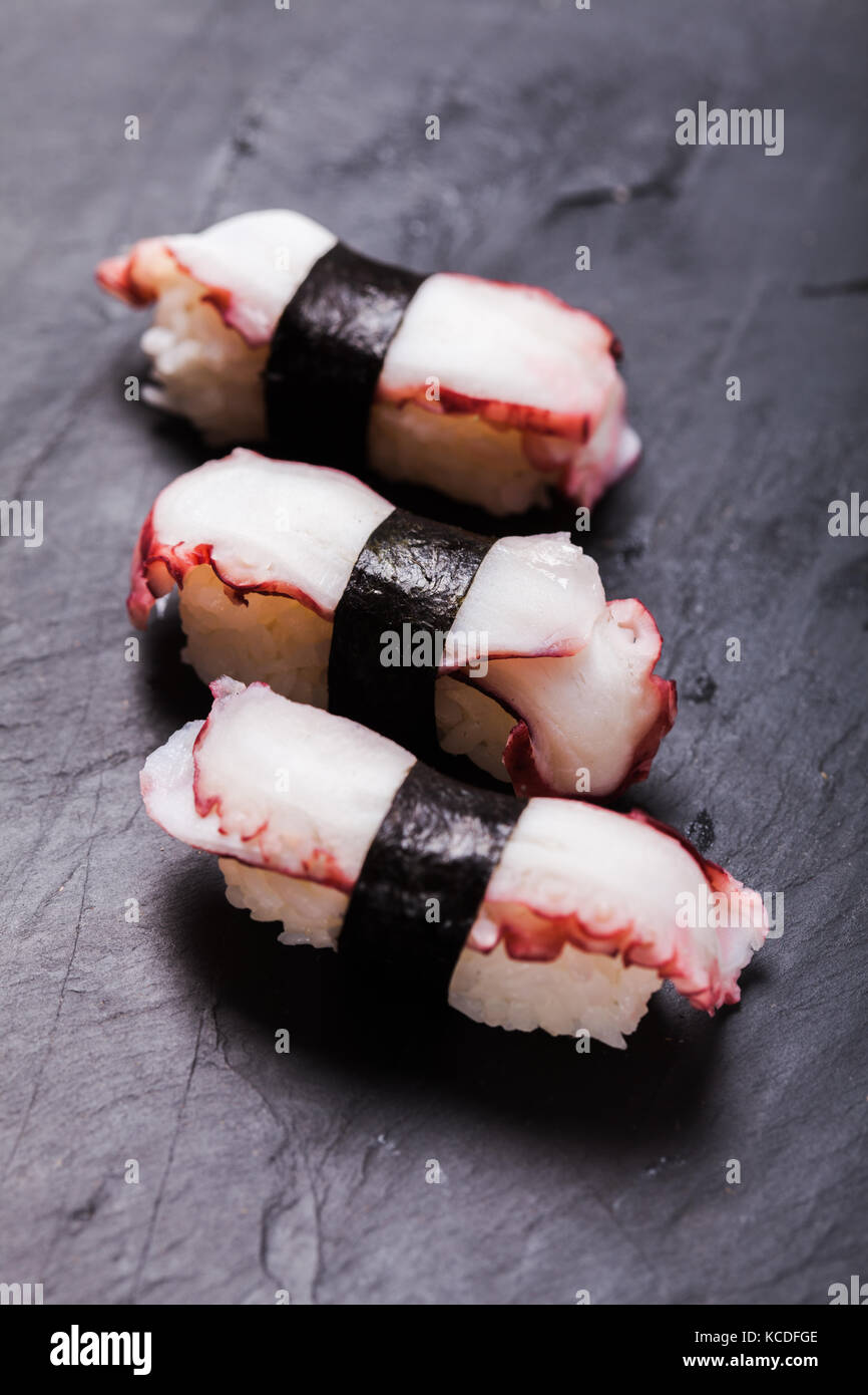Tako nigiri sushi Stock Photo - Alamy