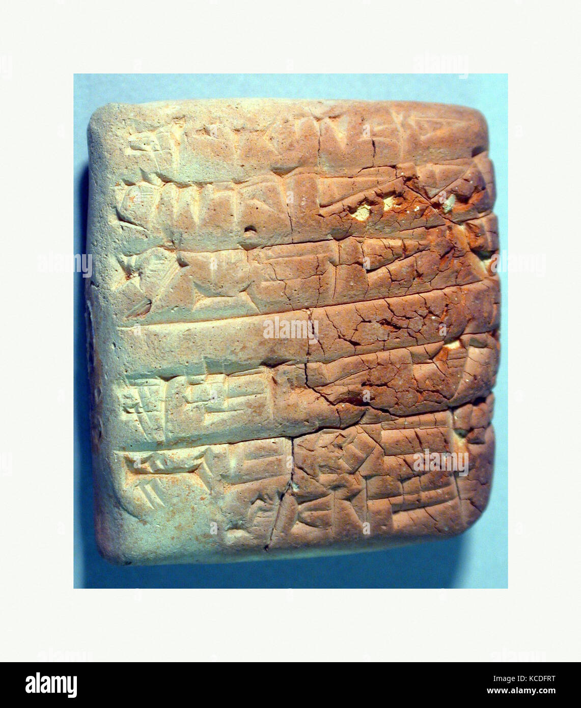 Mesopotamia tablet receipt hi-res stock photography and images - Alamy