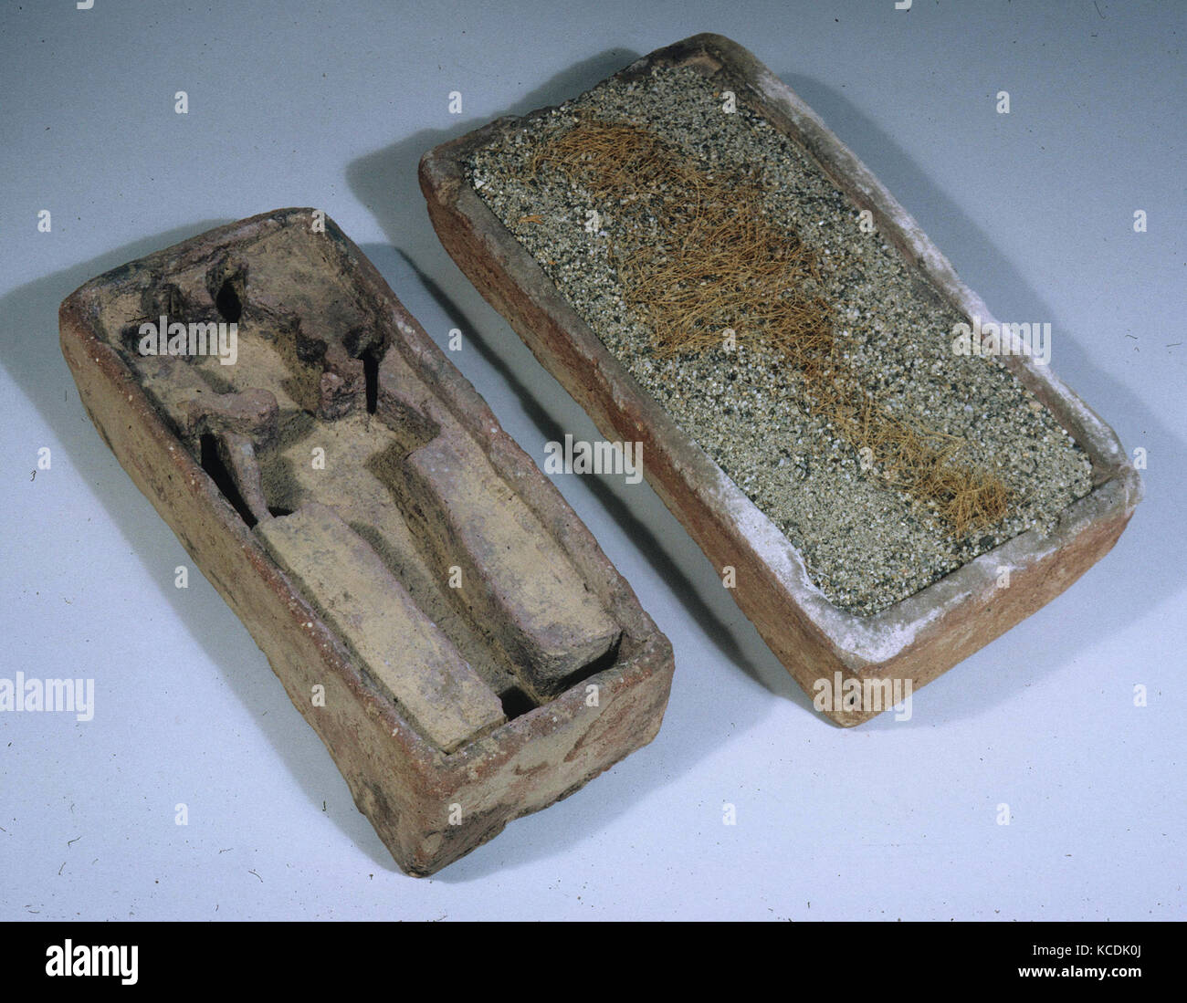 Osiris bed hi-res stock photography and images - Alamy