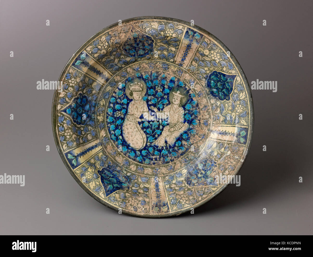 Bowl, first half 14th century, Iranian, Sultanabad ware. Fritware ...
