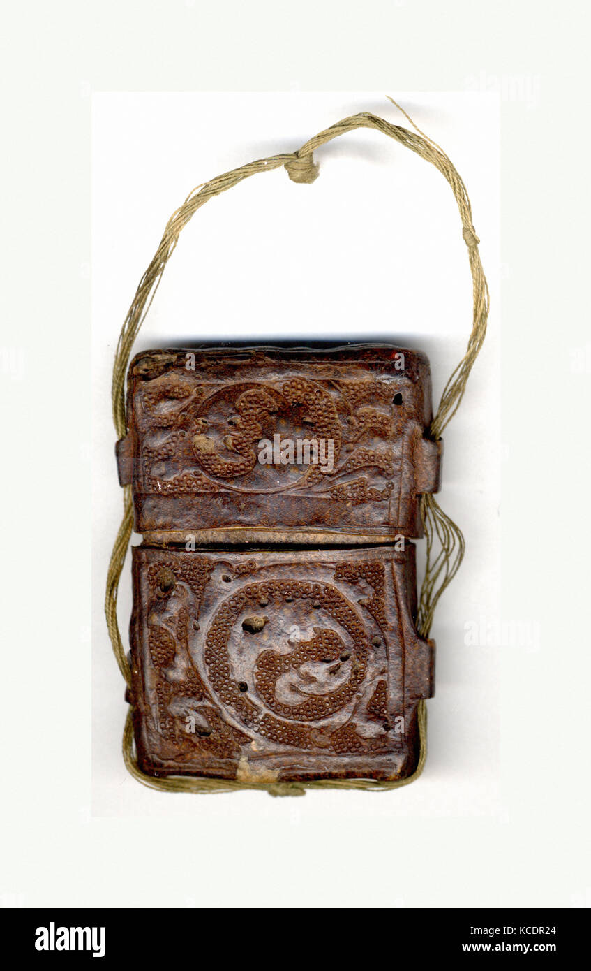 Cuir bouilli tooled leather hi-res stock photography and images - Alamy