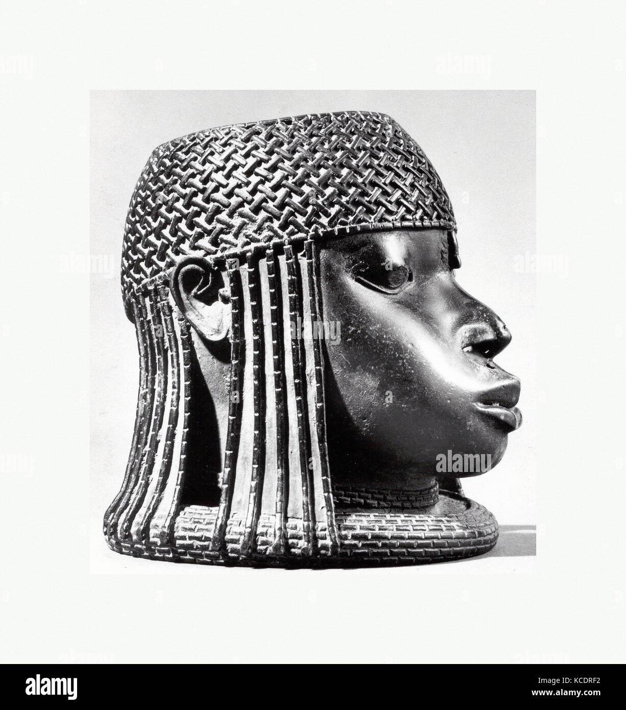 Head of an Oba, ca. 1550, Nigeria, Court of Benin, Edo peoples, Bronze ...