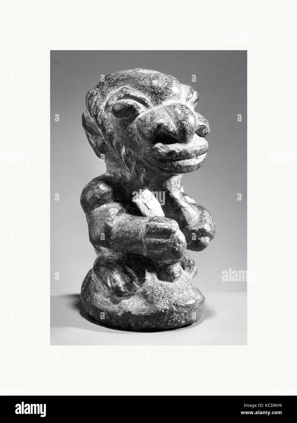 Figure: Seated Male, 16th century (?), Sierra Leone, Sapi-Portuguese ...