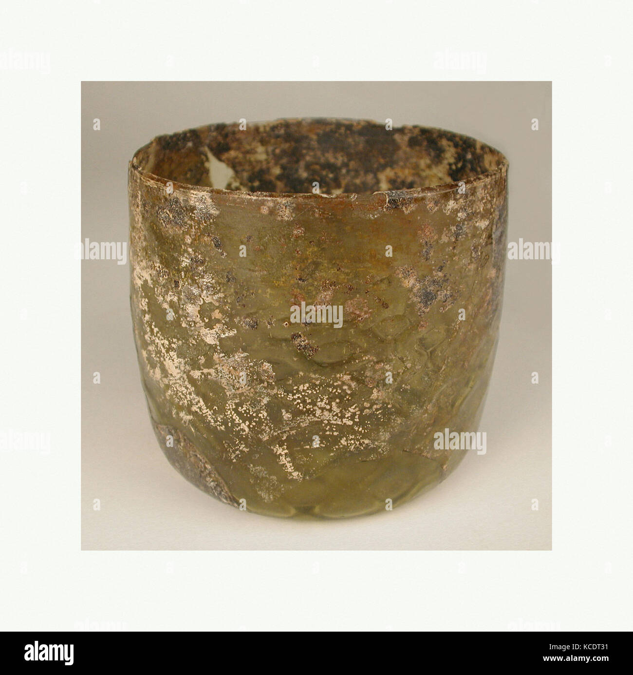 Glass Beaker, 9th century, Excavated in Iran, Nishapur, Glass ...