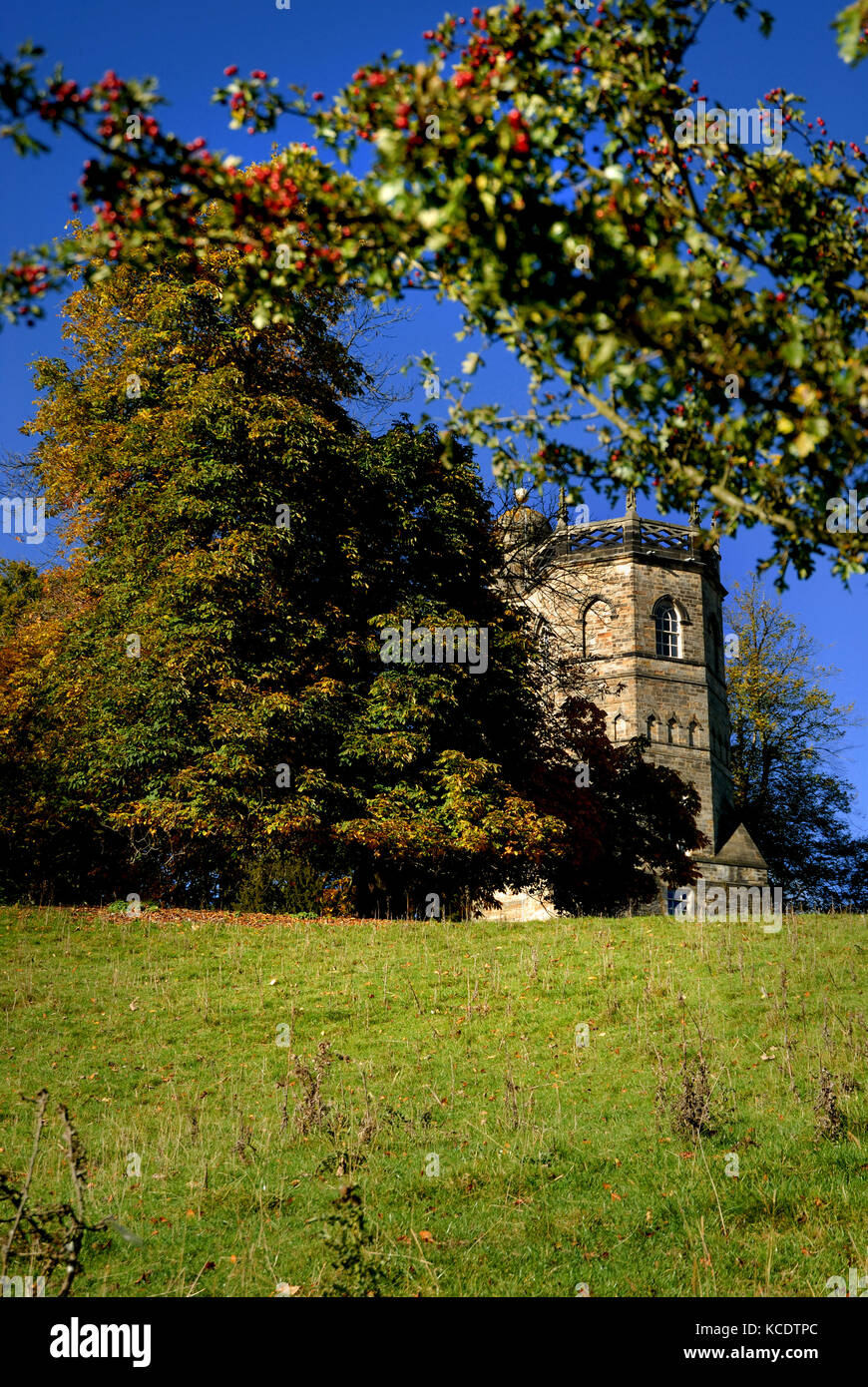 Culloden Tower, Richmond, North Yorkshire Stock Photo - Alamy
