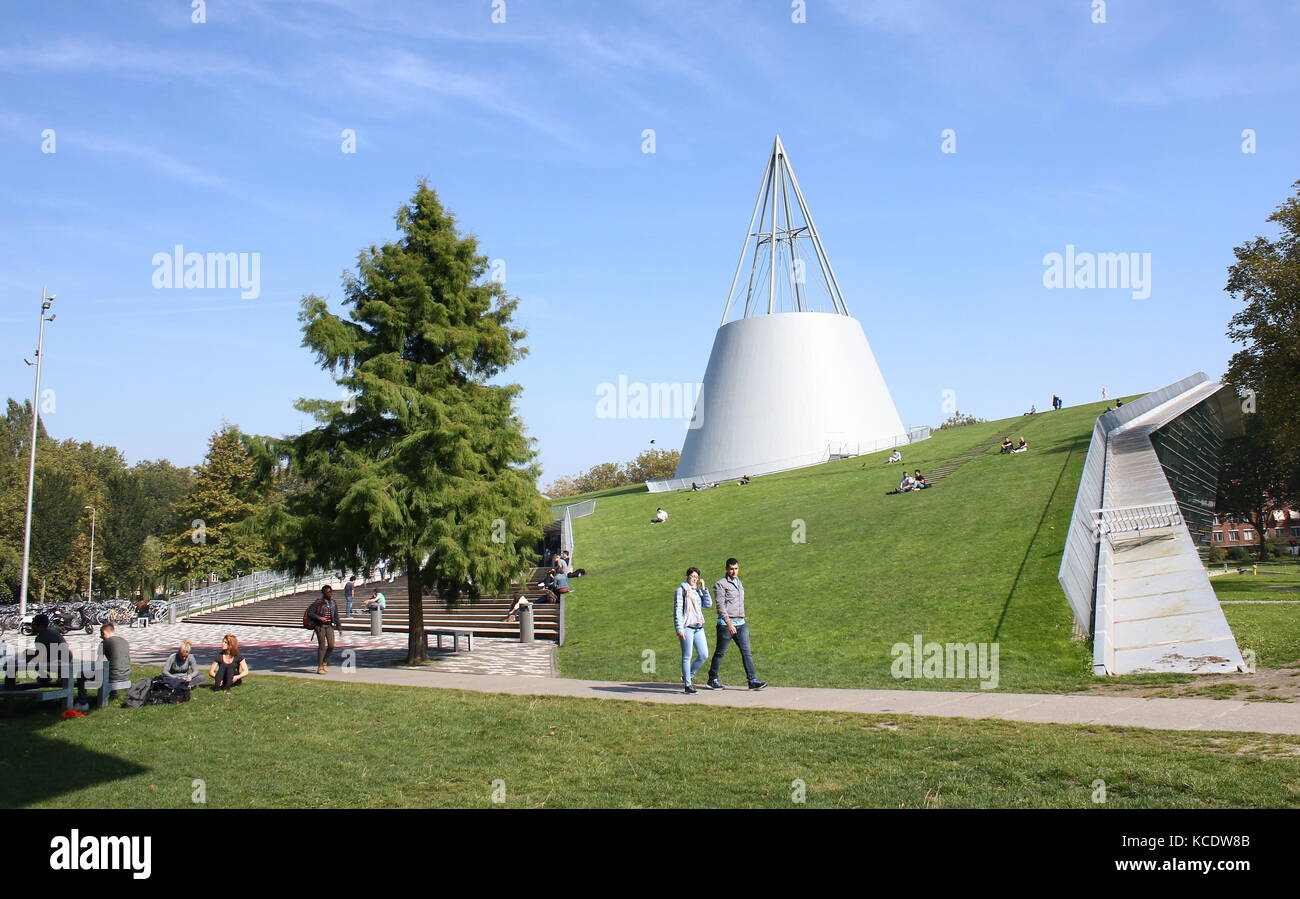 Modern Technical University of Delft Library, Delft University Campus ... Modern Technical University of Delft Library, Delft University Campus ...