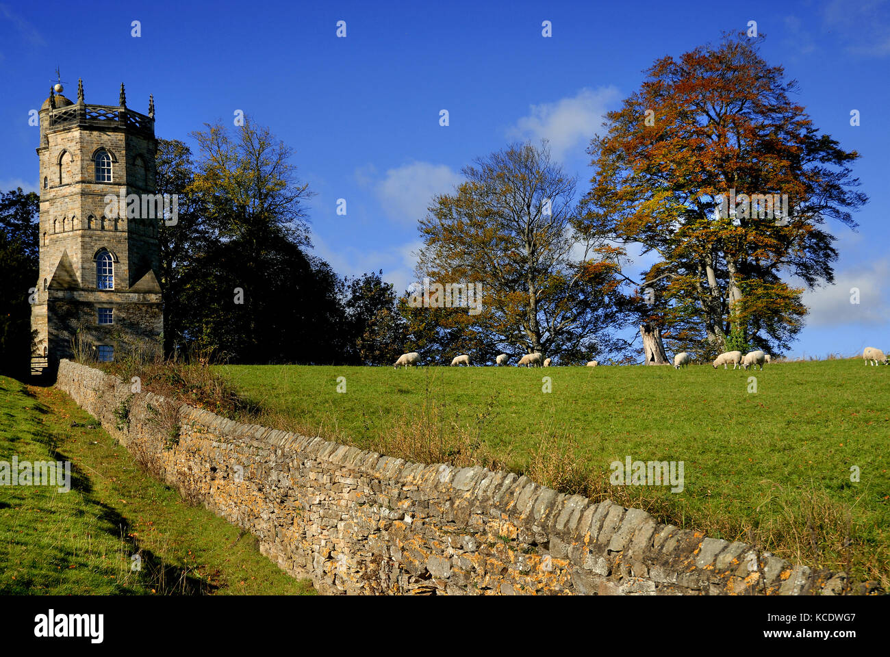 Culloden tower richmond yorkshire hi-res stock photography and images ...