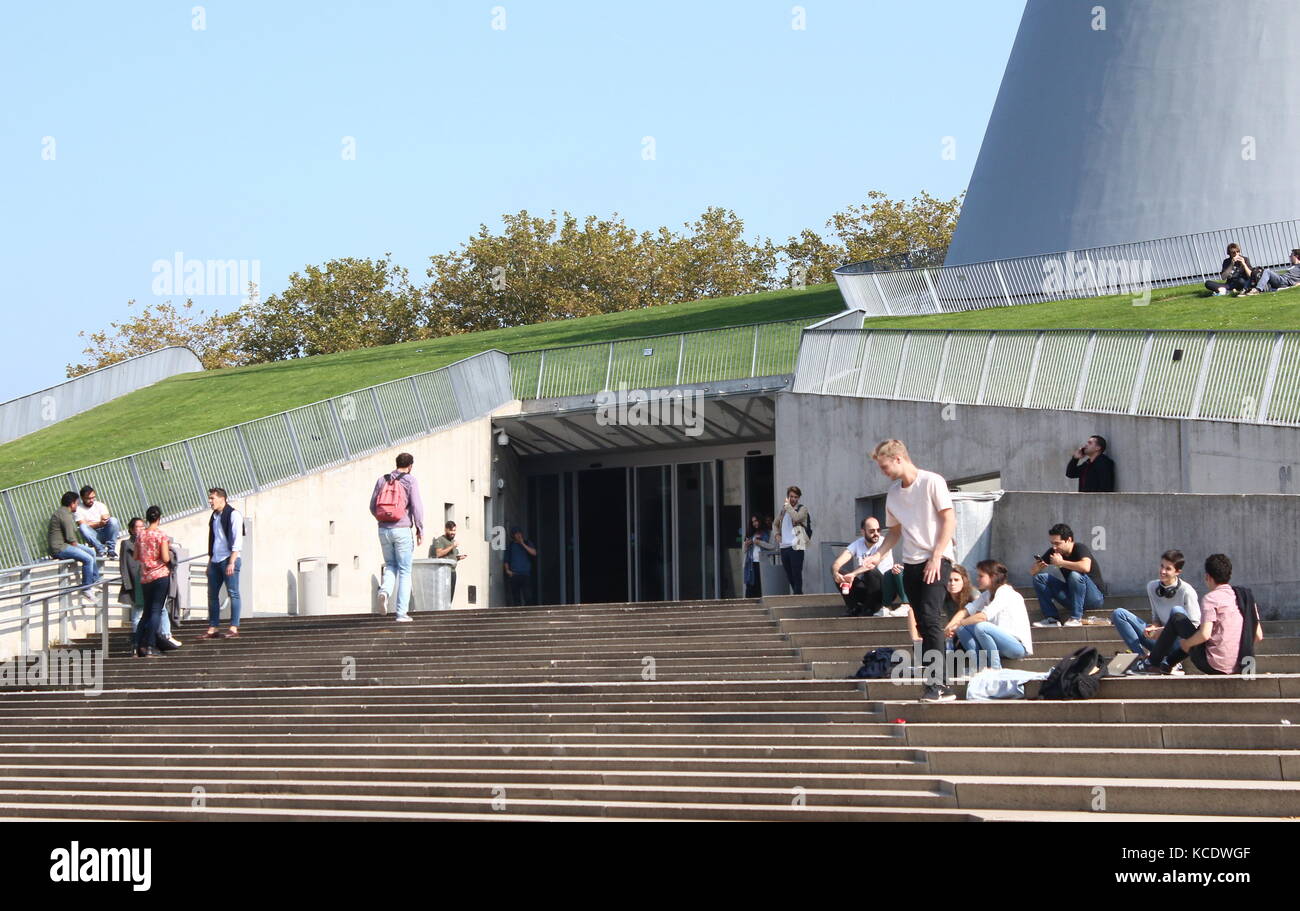 Tech students outside the Modern Technical University of Delft Library ... Tech students outside the Modern Technical University of Delft Library ...