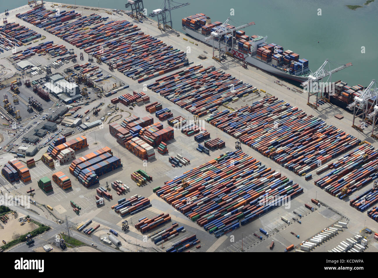 Southampton Container Port Stock Photo - Alamy