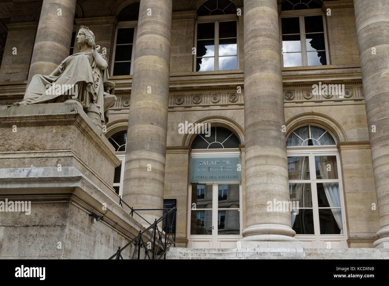 PARIS, France, June 16, 2017 : The building of historical Paris Stock ...