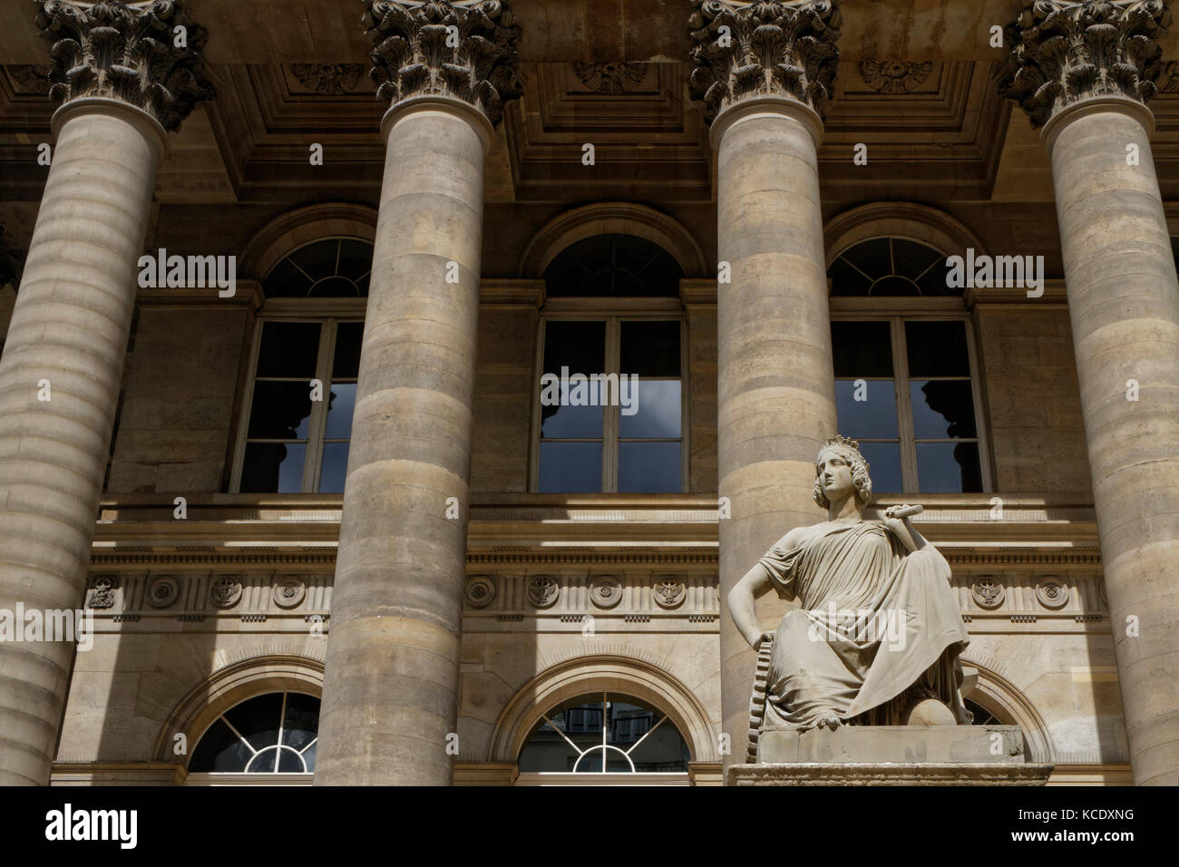 PARIS, France, June 16, 2017 : The building of historical Paris Stock ...
