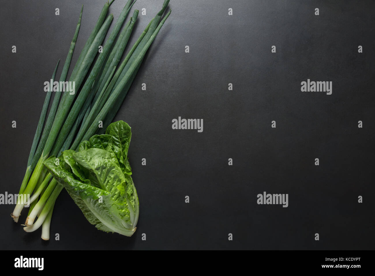 Bunch of scallions hi-res stock photography and images - Alamy