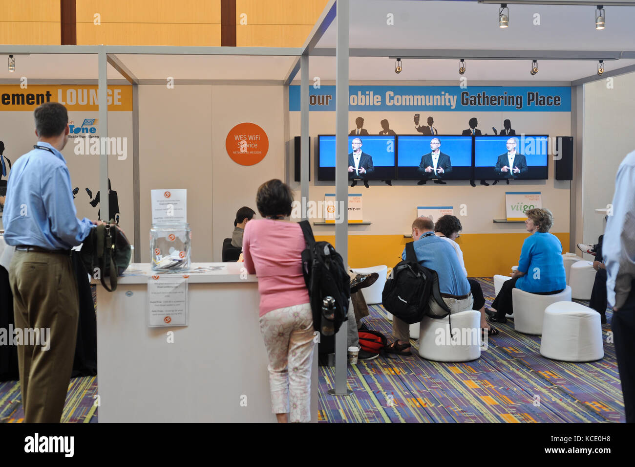 Rim blackberry hi-res stock photography and images - Alamy