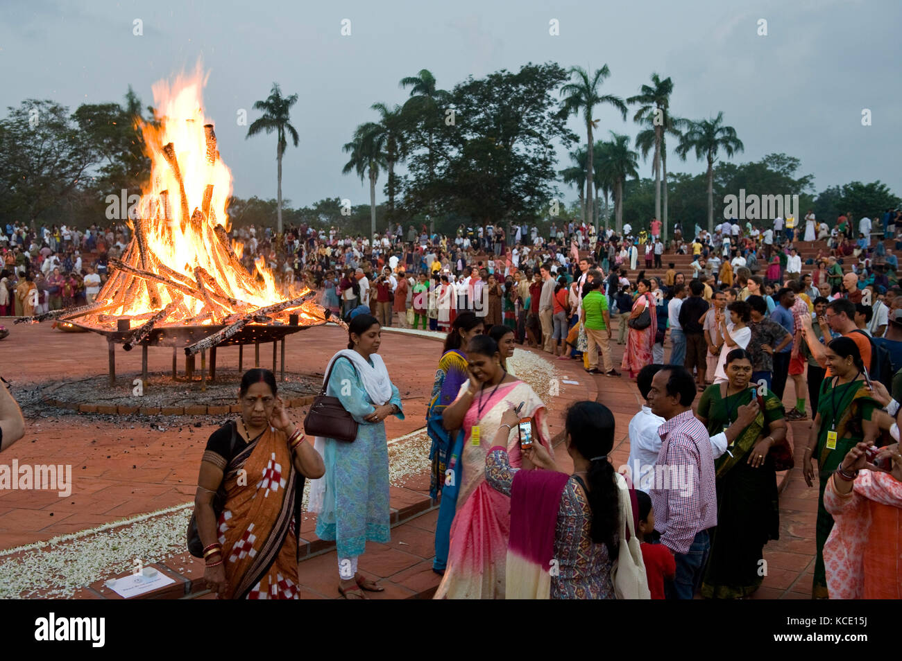 AUROVILLE, INDIA, 28th february: The Bonfire in the Matrimandir ...